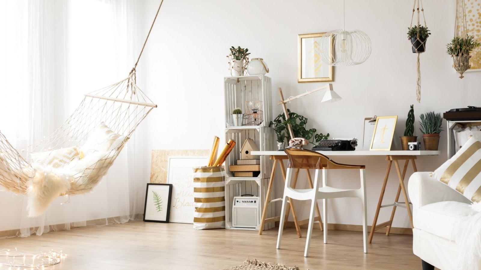 CREATING A BEAUTIFUL CRYSTAL HOME OFFICE ENVIRONMENT – Ele Keats Jewelry
